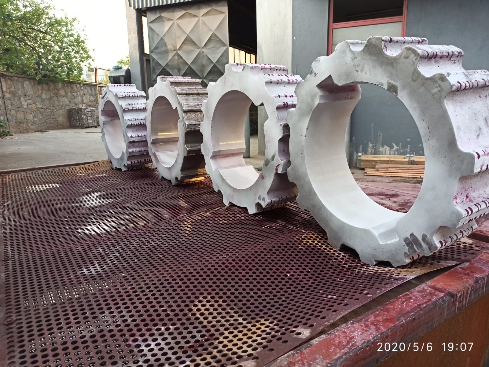 Casting Masters: CMT Metallurgy İç ve Dış Sanayi ve Tic. Ltd. Şti.